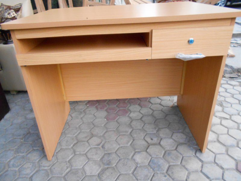 Buy Computer Table in Pakistan & Contact the Seller – Apnafurniture.pk ...